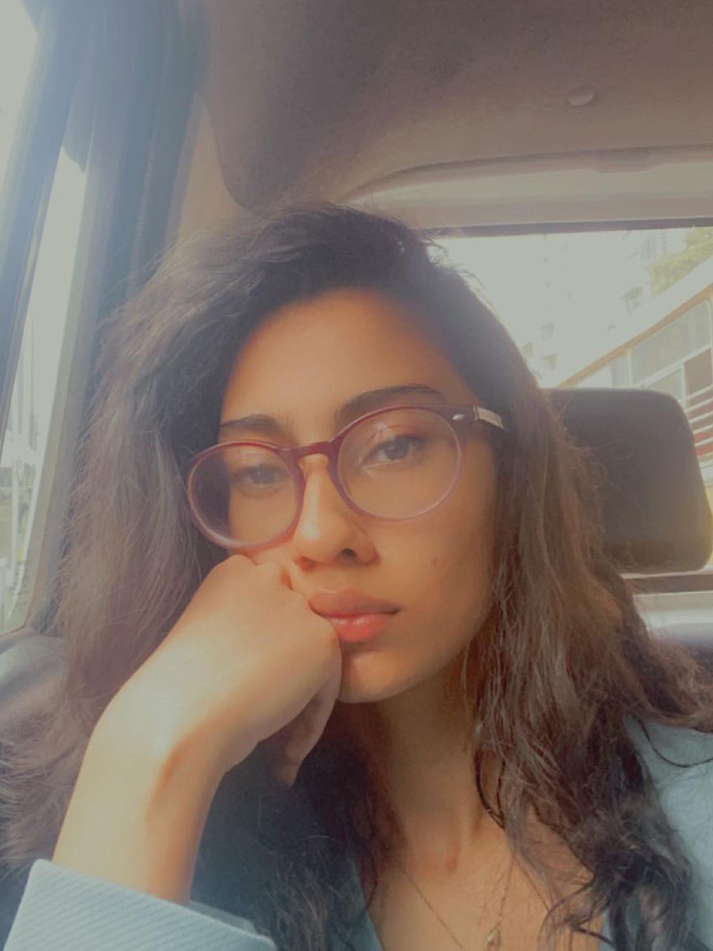 10 Potret Renee Sen, putri angkat Sushmita Sen yang kian memesona ...